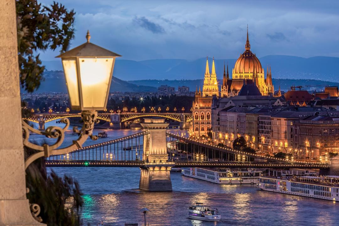 Budapest Winter City Highlights